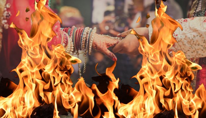 दहेज प्रथा के खिलाफ भारत में क्या है कानून, इससे होने वाली हत्या पर ...